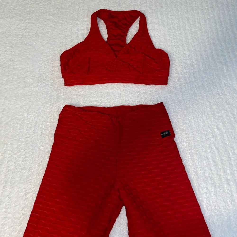 Red Textured Workout Set - Gem